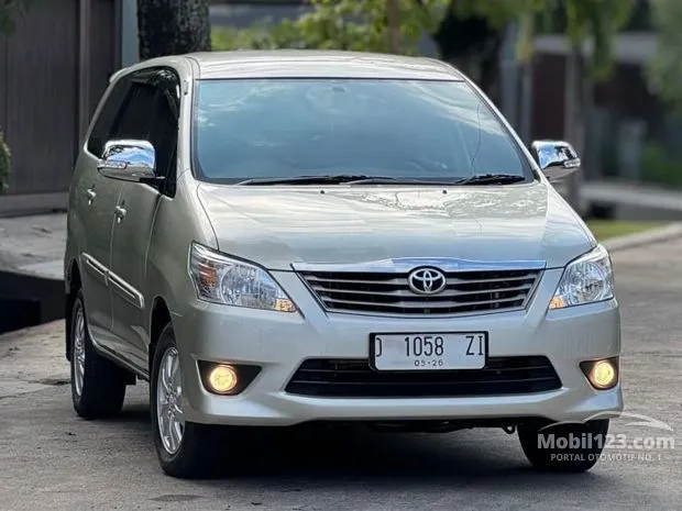 Jual Toyota Kijang Innova Bekas 2011 di Indonesia Harga Murah, Kondisi ...
