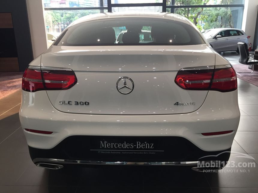 Jual Mobil Mercedes-Benz GLC300 2019 AMG 4MATIC 2.0 di DKI Jakarta ...