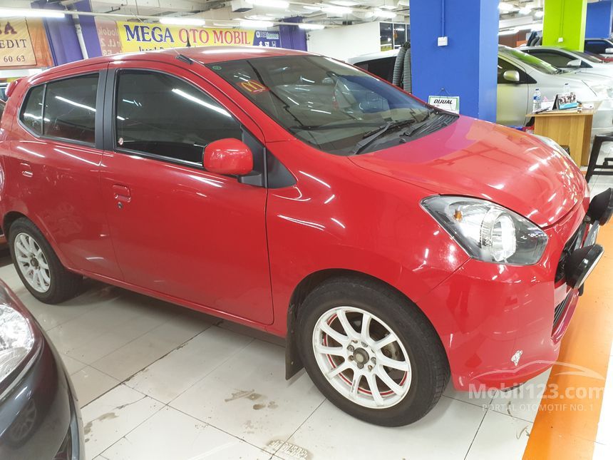 Jual Mobil Daihatsu Ayla 2015 M 1.0 di DKI Jakarta Automatic Hatchback ...