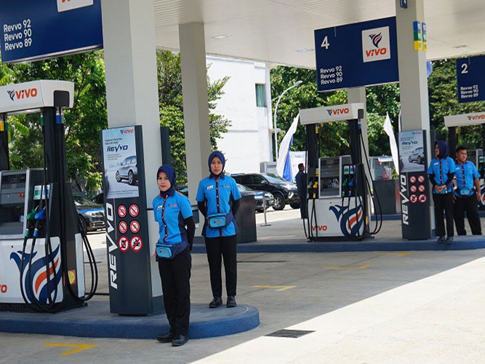 Lengkap! Perbandingan Harga BBM Terbaru Pertamina, Shell, Vivo, BP ...