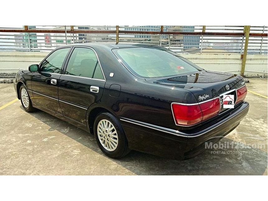 Jual Mobil Toyota Crown 2000 Royal Saloon 3.0 di DKI Jakarta Automatic ...