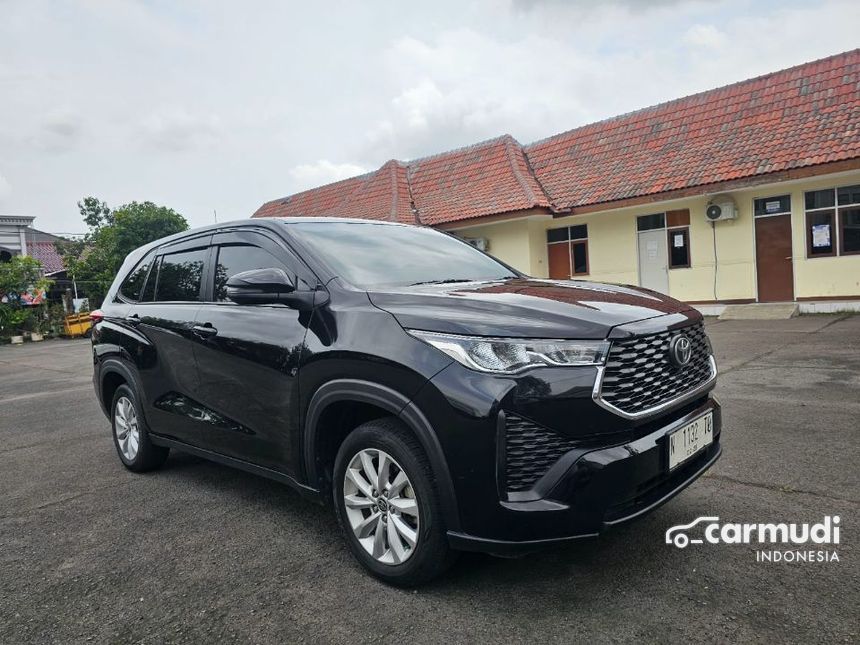 Toyota Kijang Innova Zenix 2022 V (Premium Color) 2.0 in Jawa Timur ...