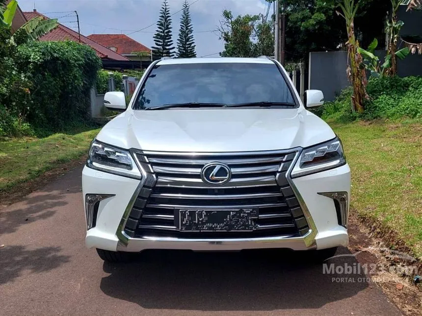 Jual Mobil Lexus LX570 2016 5.7 di DKI Jakarta Automatic SUV Putih Rp 2 ...