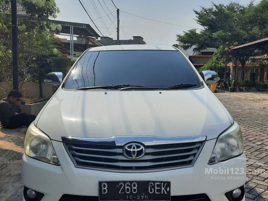 Jual Mobil Toyota Kijang Innova 2011 G 2.0 di Riau Manual MPV Putih Rp ...