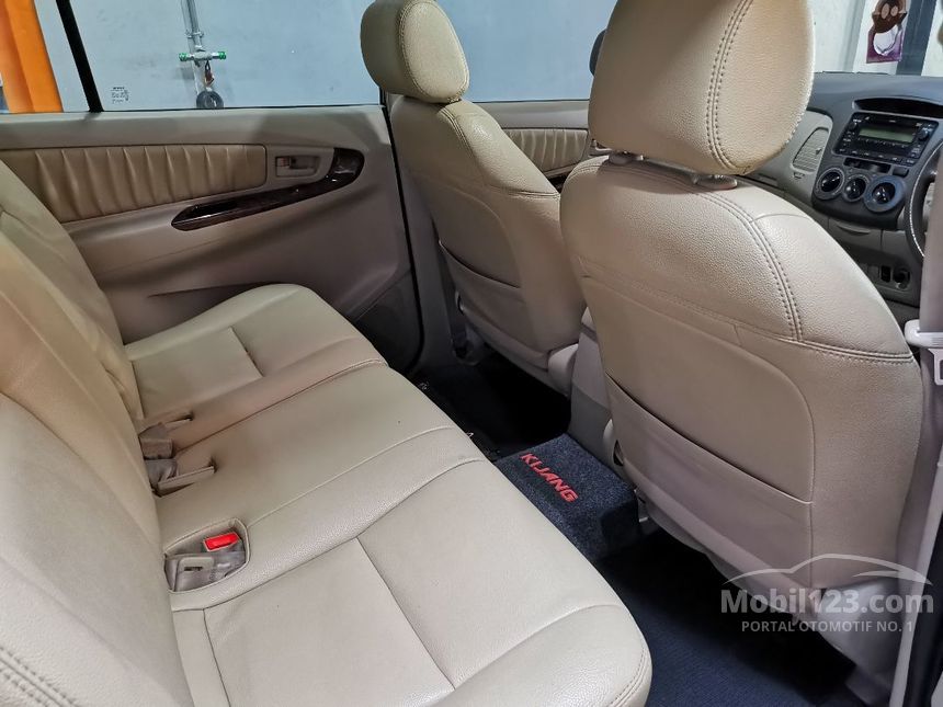 Jual Mobil Toyota Kijang Innova 2010 G 2.0 di DKI Jakarta Manual MPV ...