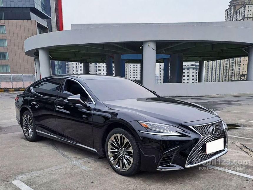 Jual Mobil Lexus LS 500 2018 Executive 3.4 di DKI Jakarta Automatic ...