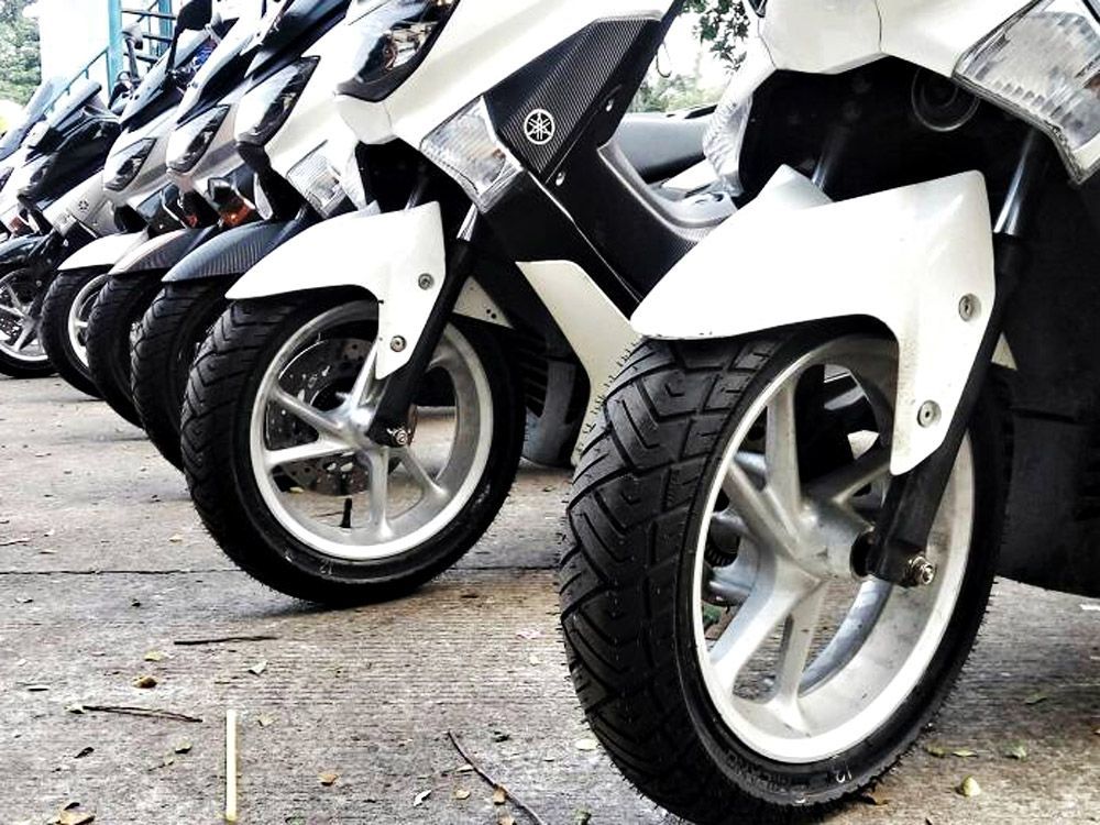 Review Singkat Ban Zeneos Milano untuk Yamaha Nmax - Review | Mobil123