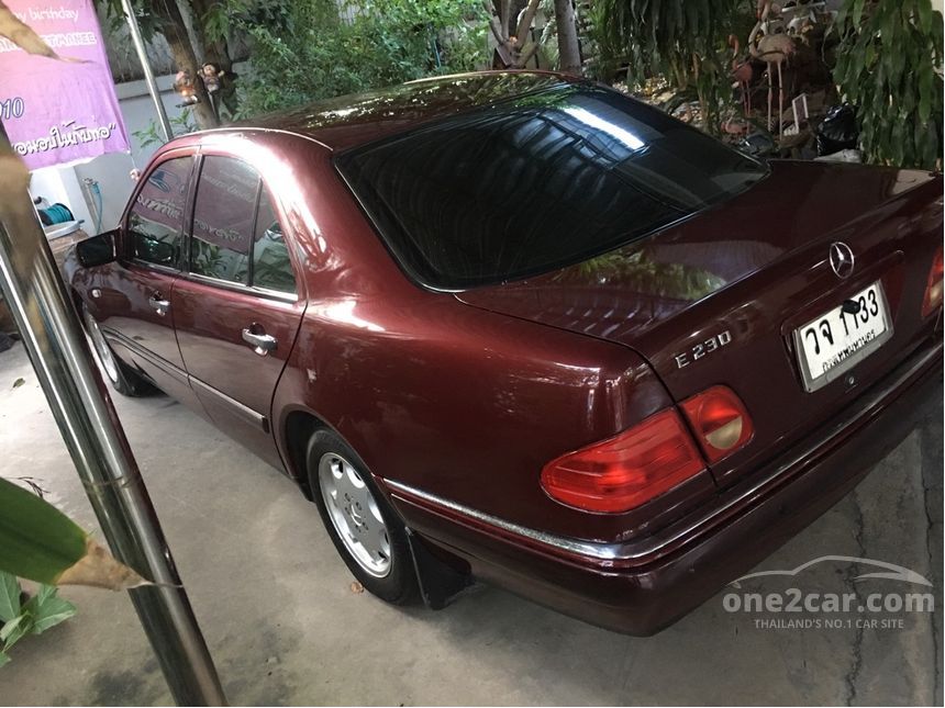 2000 Mercedes-Benz E230 2.3 W210 (ปี 95-03) Elegance Sedan AT for sale on One2car