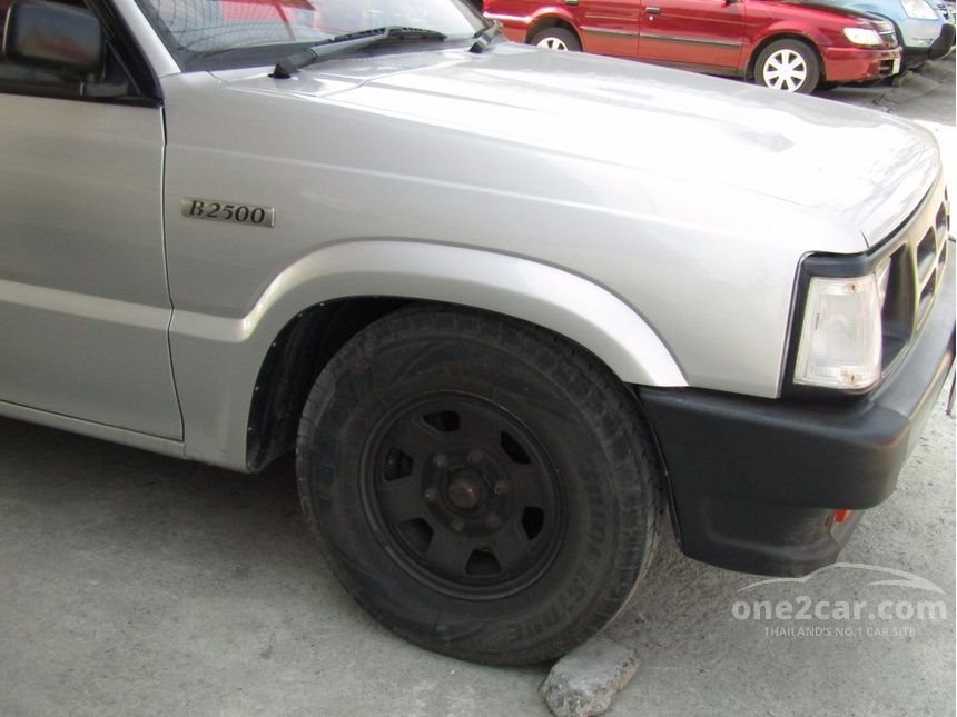 Mazda Magnum Thunder 1995 B2500 STR 2.5 in กรุงเทพและปริมณฑล Manual ...