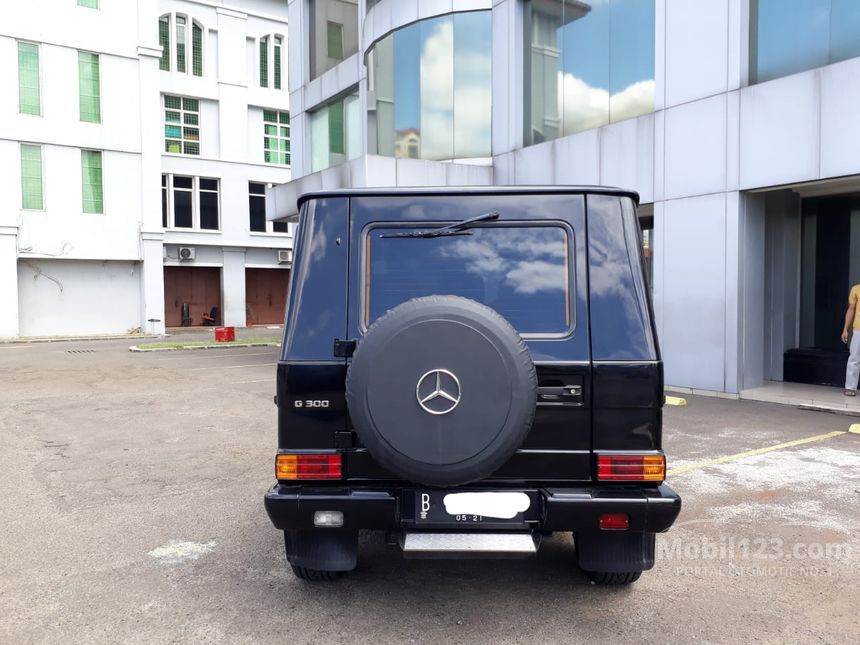 Jual Mobil Mercedes-Benz G300 1996 W463 3.0 3.0 di DKI Jakarta ...