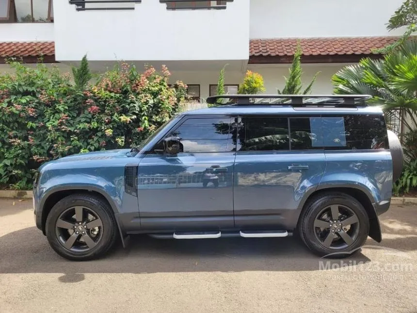 Jual Mobil Land Rover Defender 2021 110 P300 SE 2.0 di DKI Jakarta ...