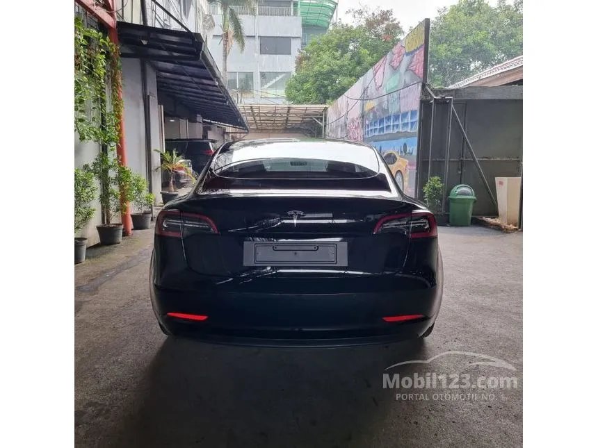 Jual Mobil Tesla Model 3 2021 Standard Range Plus di DKI Jakarta ...