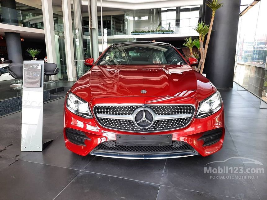 Jual Mobil Mercedes-Benz E300 2021 AMG Line 2.0 di Jawa Barat Automatic ...