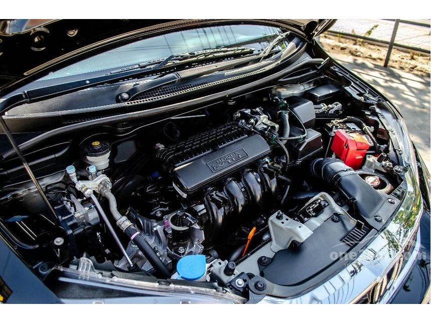 Honda Jazz 2018 (ปี 14-18) RS+ i-VTEC 1.5 เกียร์อัตโนมัติ สีดำ ...