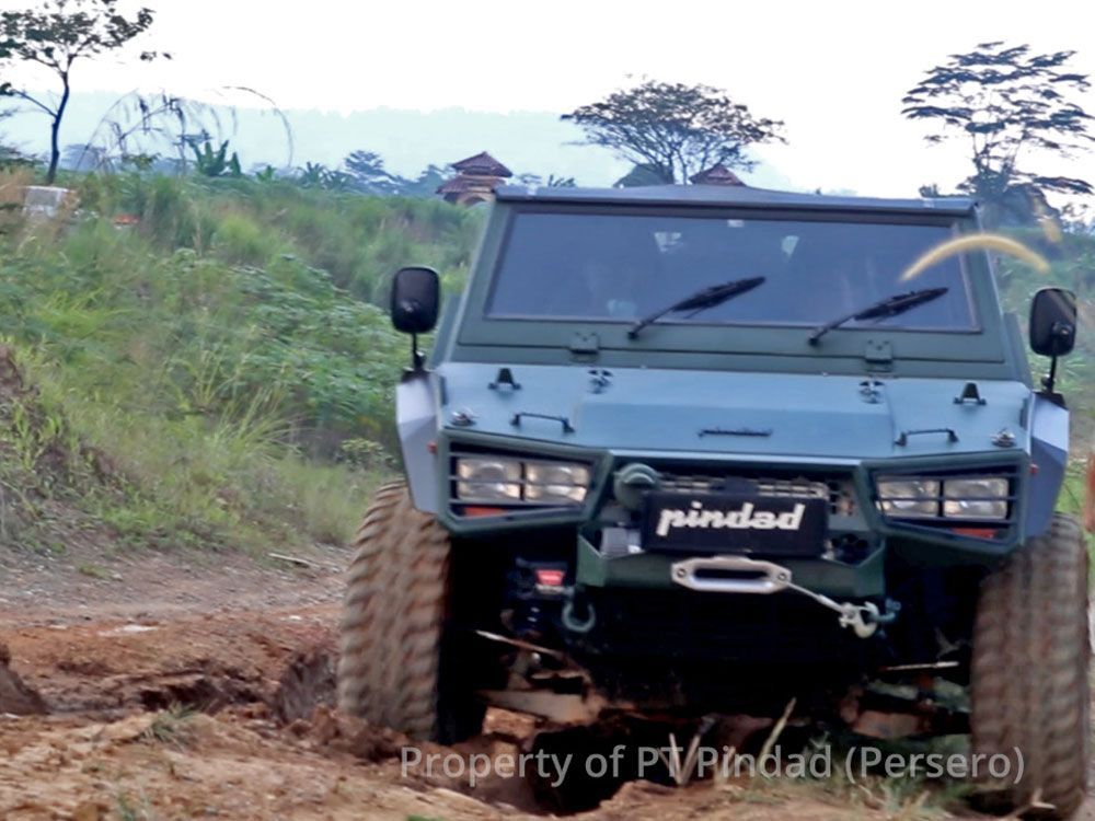Toyota Siap Bantu Pindad Penuhi Pesanan 500 Rantis Maung, Kalau Diajak ...