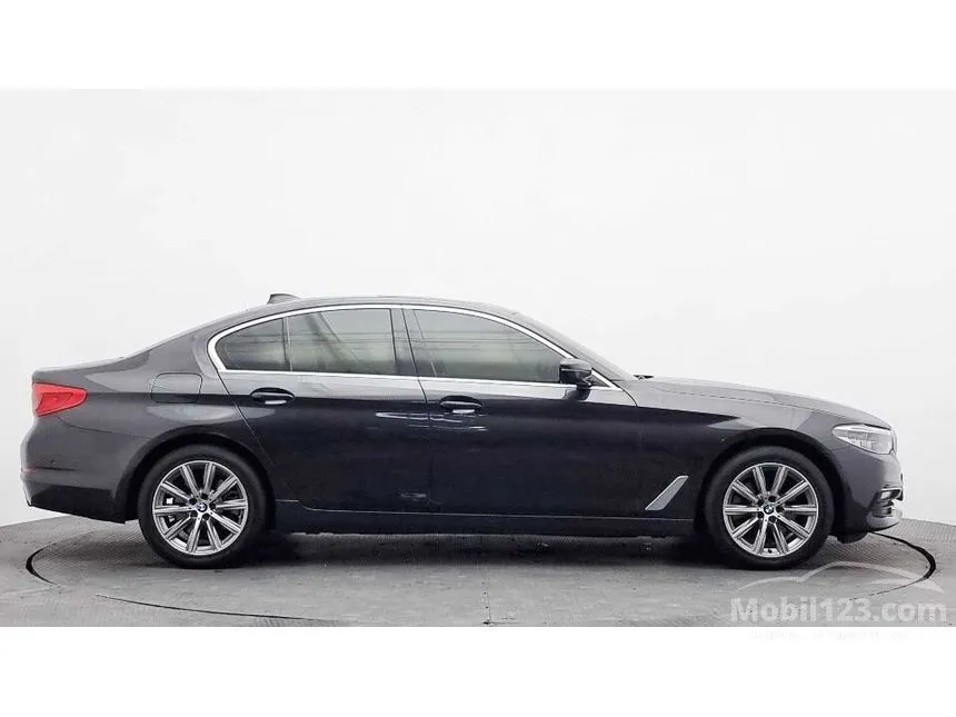 Jual Mobil BMW 520i 2020 2.0 di DKI Jakarta Automatic Sedan Hitam Rp 924.000.000 - 10608286 ...