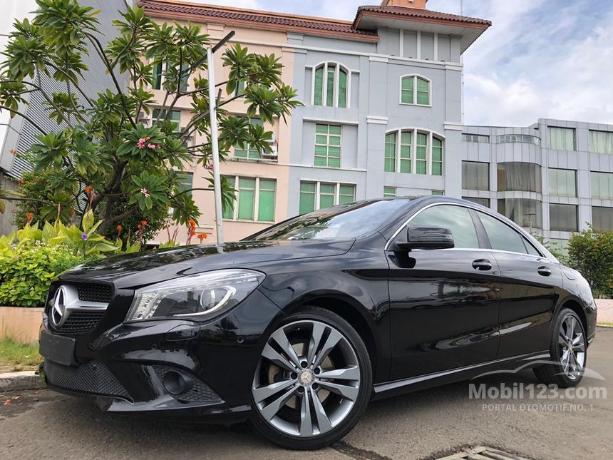 Jual Mobil Mercedes-Benz CLA200 2014 Urban 1.6 di DKI Jakarta Automatic ...