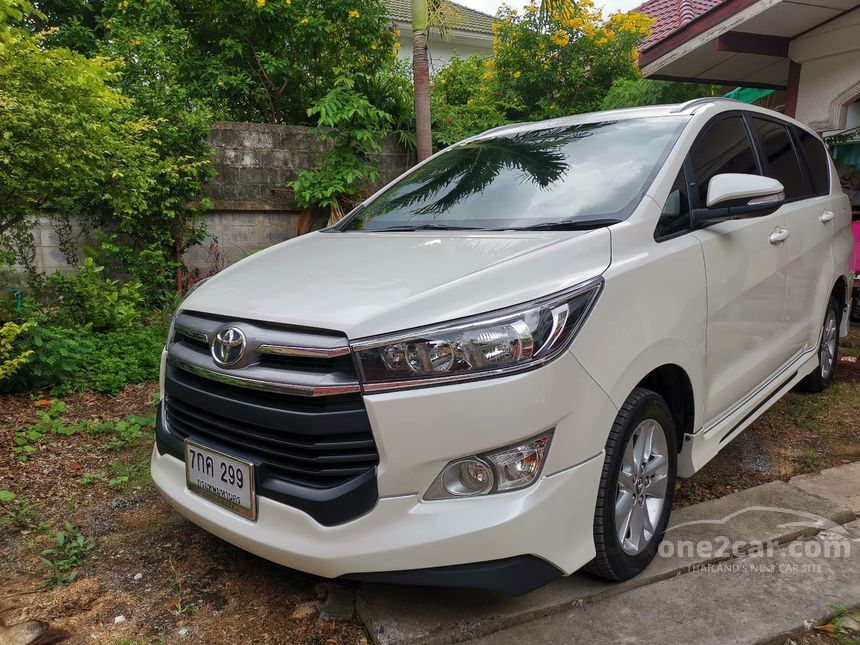 2017 Toyota Innova 2.8 (ปี 16-20) Crysta G Wagon AT for sale on One2car