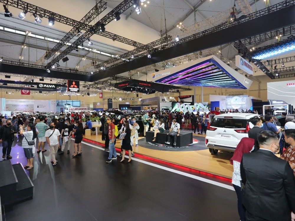 Penjualan Mobil di Indonesia Sampai Agustus 2022 Mencapai 637 Ribu ...