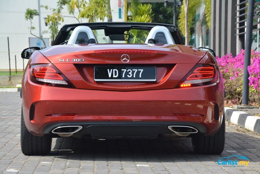 Review: Mercedes-Benz SLC 300 Roadster (R172) – Playfulness With ...