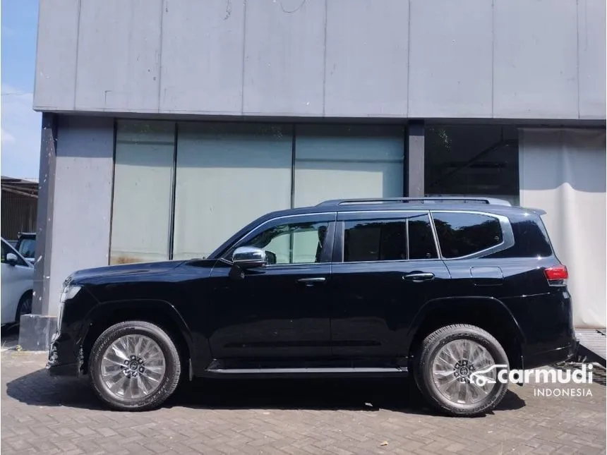 Jual Mobil Toyota Land Cruiser 2023 VX-R 70th Anniversary 3.3 di Jawa ...