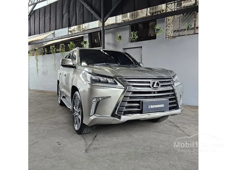 Jual Mobil Lexus LX570 2016 5.7 di DKI Jakarta Automatic SUV Silver Rp 1.860.000.000 - 12954596 ...