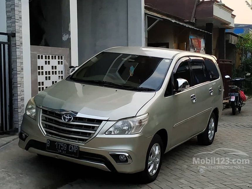 Jual Mobil Toyota Kijang Innova 2004 V 2.0 di Banten Automatic MPV ...