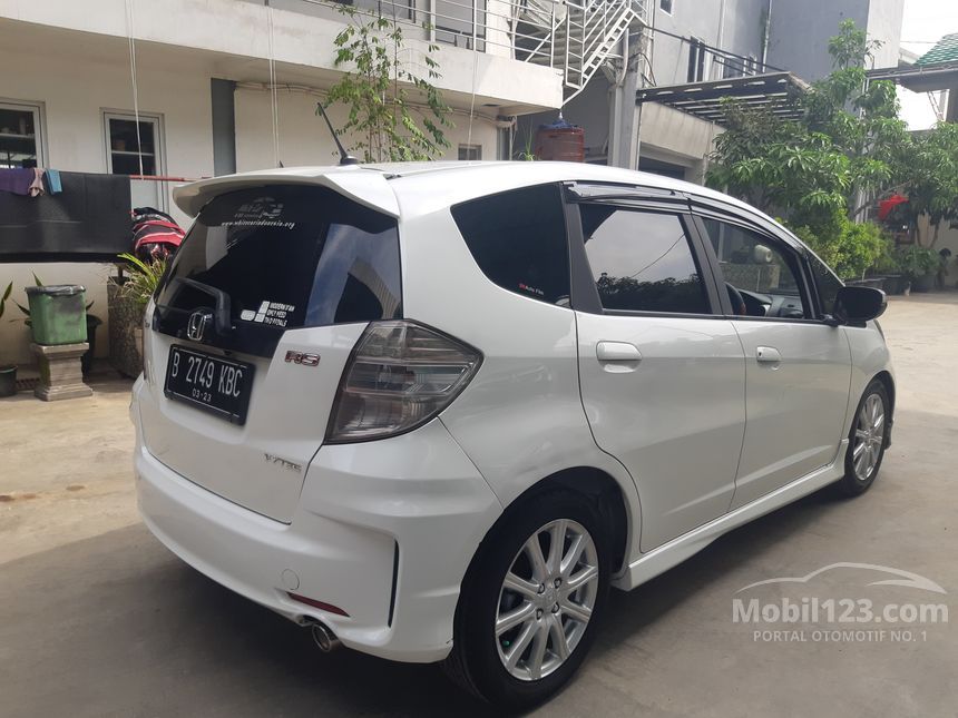 Jual Mobil Honda Jazz 2013 RS 1.5 di Jawa Barat Automatic Hatchback Putih Rp 148.000.000 ...