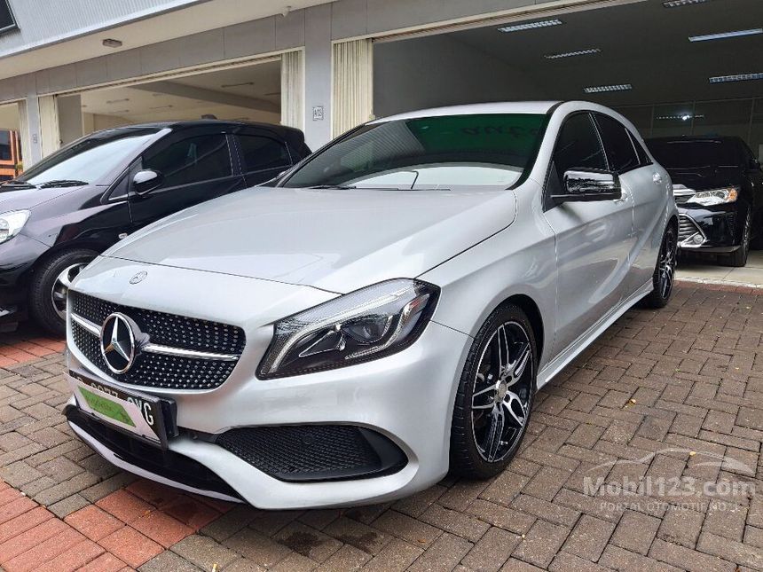 Jual Mobil Mercedes-Benz A200 2015 Urban 1.6 di Banten Automatic ...