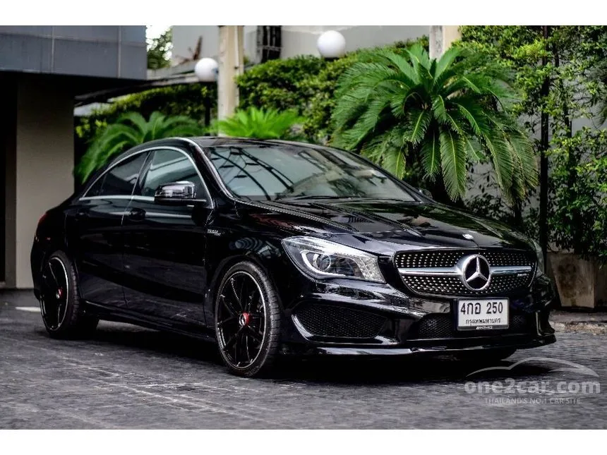 2015 Mercedes-Benz CLA250 AMG 2.0 W117 (ปี 14-18) Sport Coupe มือสอง One2car
