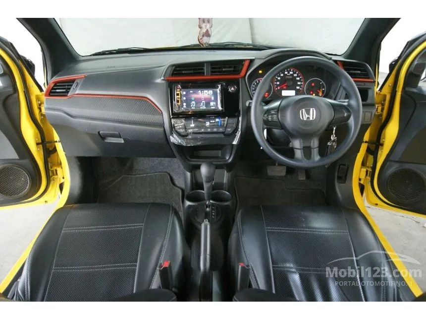Jual Mobil Honda Brio 2021 RS Urbanite 1.2 di Jawa Timur Automatic ...