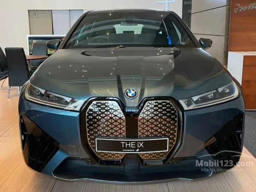 Jual Mobil BMW iX 2023 xDrive40 Sport di DKI Jakarta Automatic Wagon ...