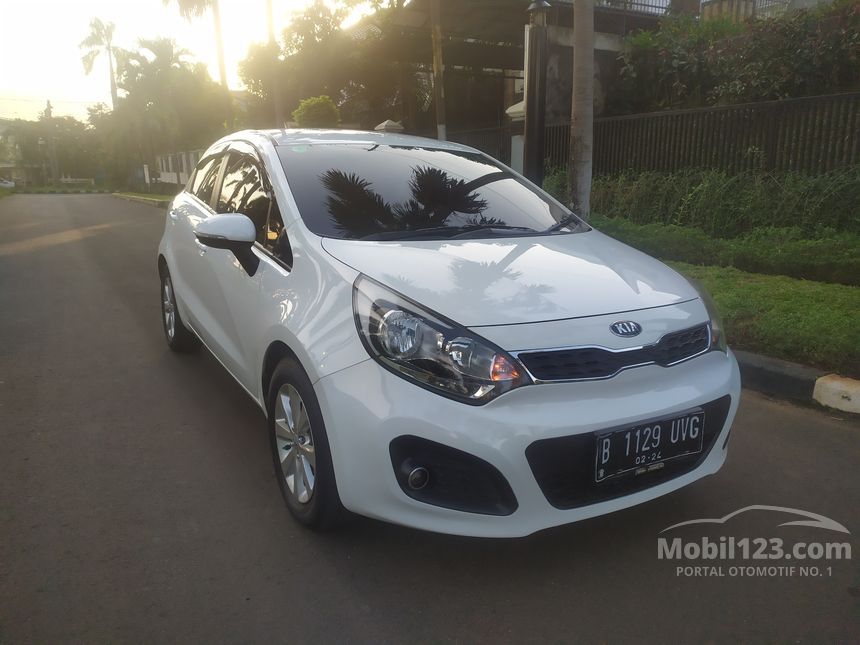 Jual Mobil KIA Rio 2013 1.4 di DKI Jakarta Automatic Hatchback Putih Rp ...