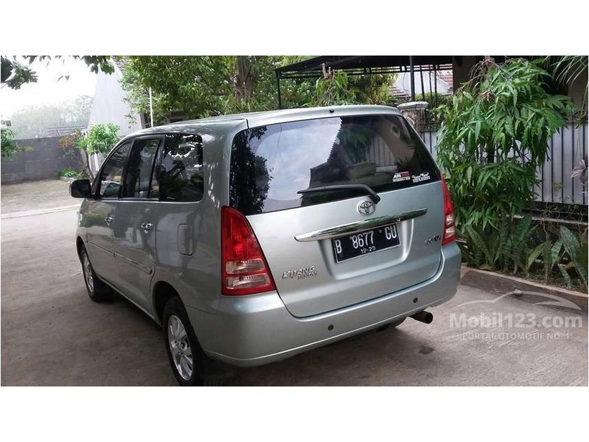 Jual Mobil Toyota Kijang Innova 2005 V 2.0 di Jawa Barat Automatic MPV ...
