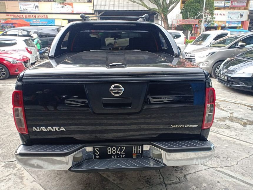 Jual Mobil Nissan Navara 2014 Sports Version 2.5 di Jawa Timur ...