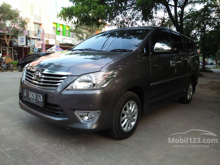 Jual Mobil Toyota Kijang Innova 2012 V 2.0 di Jawa Barat Automatic MPV ...
