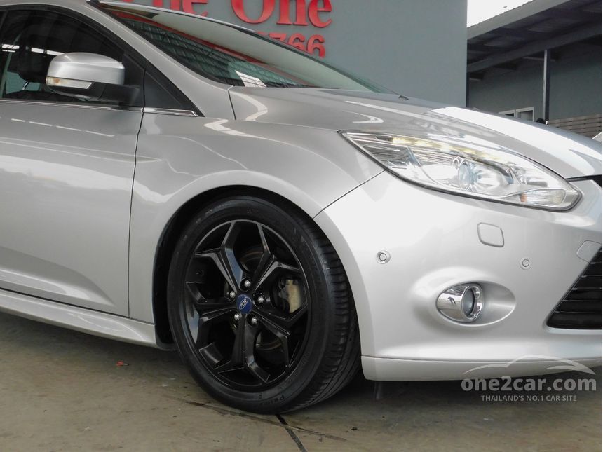 Ford Focus 2013 Sport 2.0 in กรุงเทพและปริมณฑล Automatic Hatchback สี ...