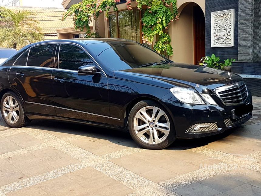 Jual Mobil Mercedes-Benz E300 2011 Avantgarde AMG 3.0 di DKI Jakarta ...