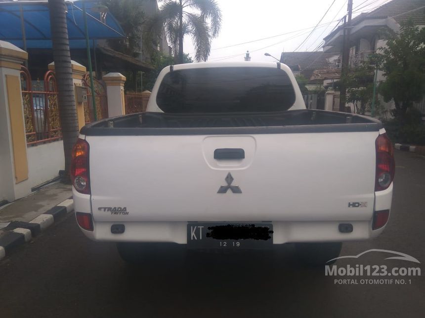 Jual Mobil Mitsubishi Strada Triton 2014 HD-X 2.8 di DKI Jakarta Manual ...