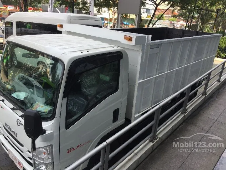 Jual Mobil Isuzu Elf 2023 NMR 71T HD 4.8 di DKI Jakarta Manual Trucks Putih Rp 450.000.000 ...