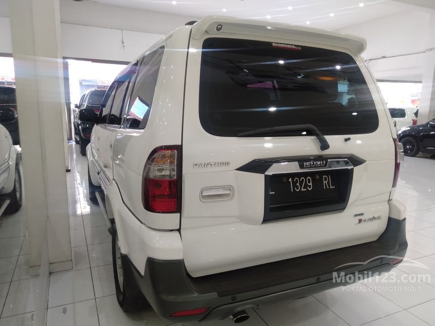 Jual Mobil Isuzu Panther 2014 GRAND TOURING 2.5 di Jawa Timur Manual ...