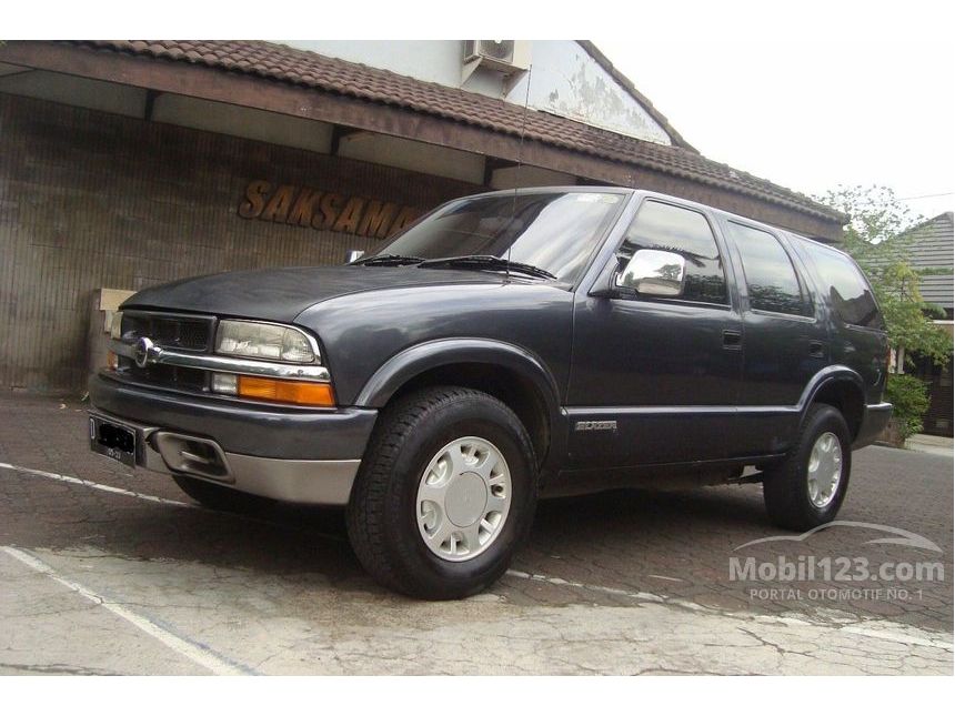 Jual Mobil Opel Blazer 2000 Montera LN 2.2 di Jawa Barat Manual SUV ...