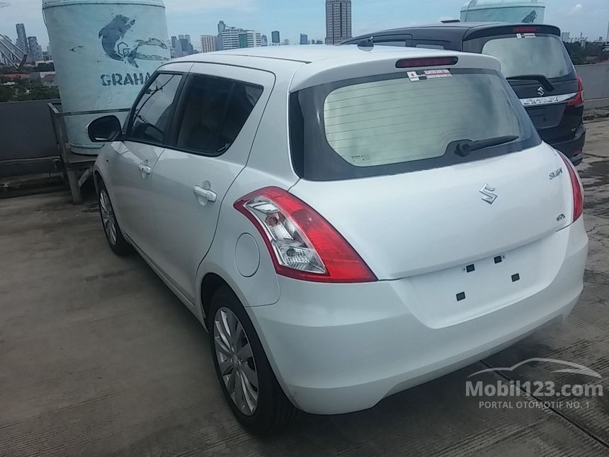 Jual Mobil Suzuki Swift 2017 GX 1.4 di DKI Jakarta Automatic Hatchback ...