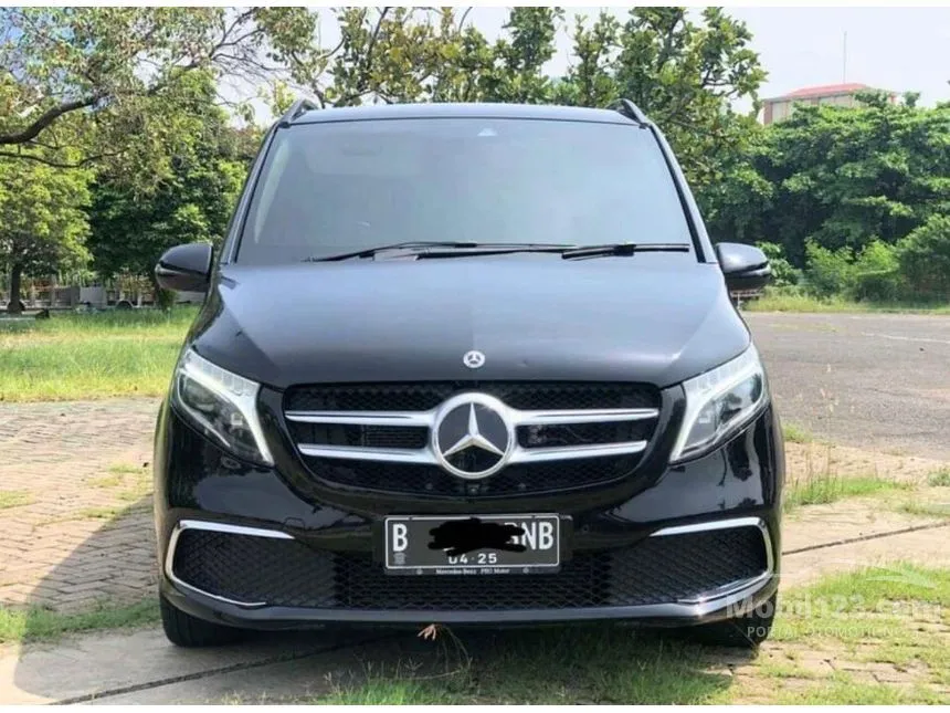 Jual Mobil Mercedes-Benz V260 2019 Avantgarde 2.0 di DKI Jakarta Automatic Van Wagon Hitam Rp ...
