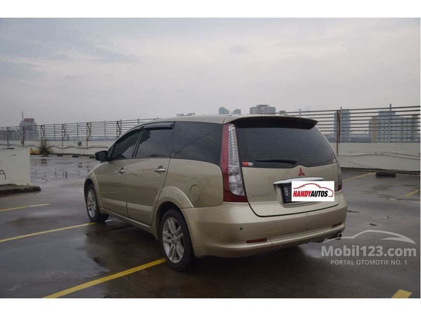 Jual Mobil Mitsubishi Grandis 2008 GT 2.4 di Banten Automatic MPV ...