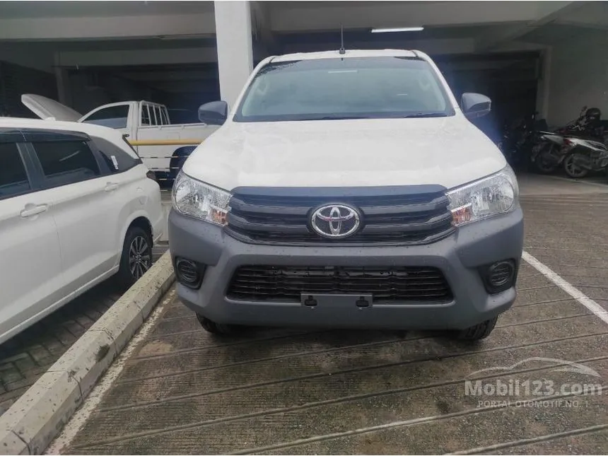 Jual Mobil Toyota Hilux 2022 2.4 di Jawa Barat Manual Pick-up Putih Rp 272.600.000 - 12448337 ...