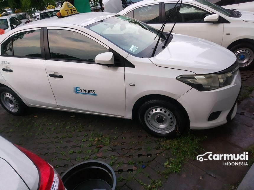 Jual Mobil Toyota Vios 2013 2.0 di Indonesia (Lainnya) Manual Sedan ...