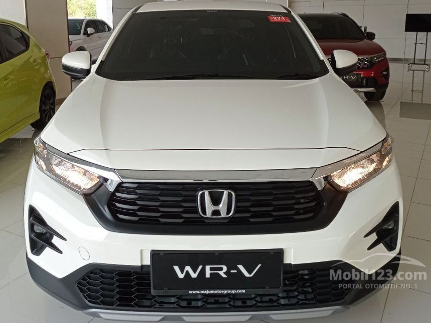 Jual Mobil Honda WR-V 2025 E 1.5 di DKI Jakarta Automatic SUV Putih Rp ...