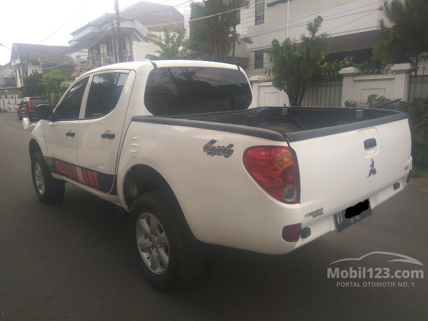 Jual Mobil Mitsubishi Strada Triton 2014 HD-X 2.8 di DKI Jakarta Manual ...