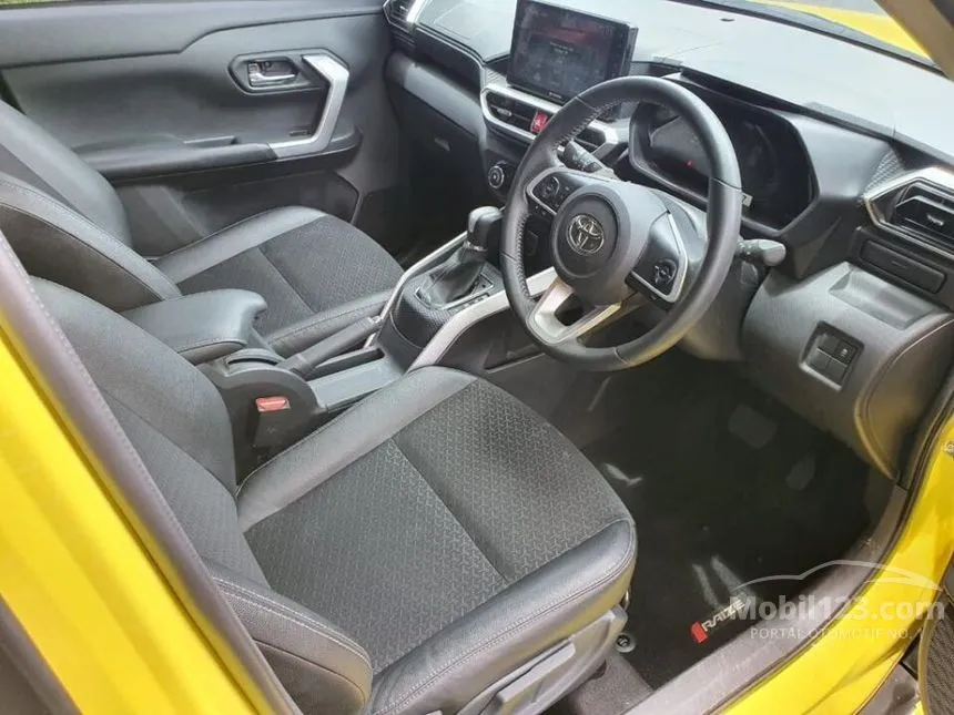Jual Mobil Toyota Raize 2021 GR Sport 1.0 di DKI Jakarta Automatic ...
